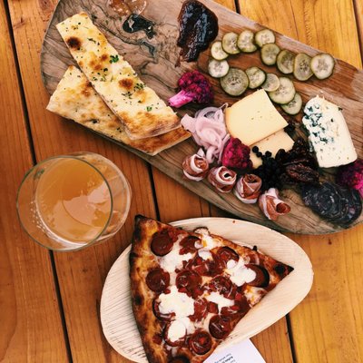 FLUID STATE BEER GARDEN - 325 Photos & 380 Reviews - Bars - 692 E Main ...