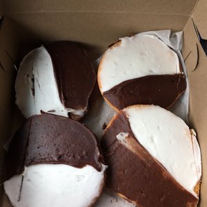 HARRISON BAKERY - 105 Photos & 126 Reviews - 1306 W Genesee St ...