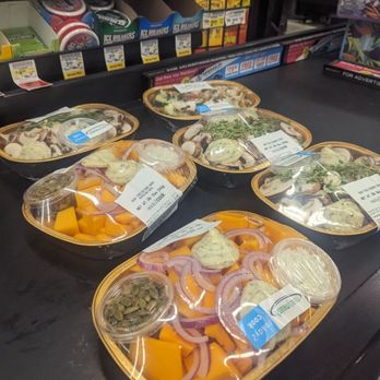 VONS - Updated March 2025 - 105 Photos & 147 Reviews - 3520 Riverside ...