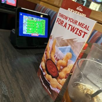 RED ROBIN GOURMET BURGERS AND BREWS - Updated January 2026 - 387 Photos ...