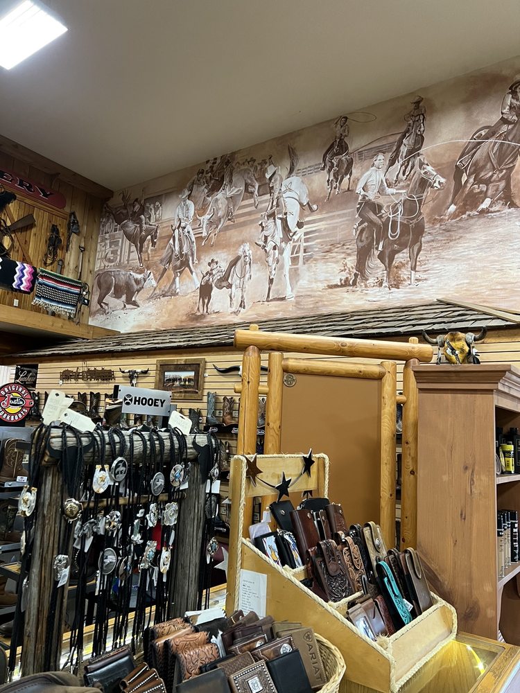 DOUBLE H WESTERN WEAR, RANCH & FEED STORE - Updated August 2024 - 10 ...
