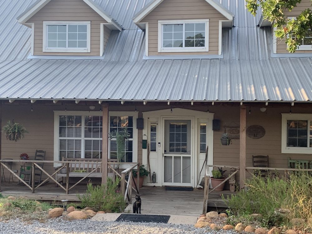 STARDUST INN - Updated October 2025 - 154 Granite Ridge Dr, Medicine ...