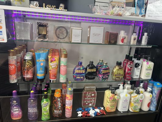 TANFASTIC BOUTIQUE - Updated August 2025 - Request an Appointment - 32 ...