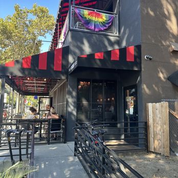 ROSCOE’S BAR & BURGERS - Updated December 2024 - 326 Photos & 135 ...