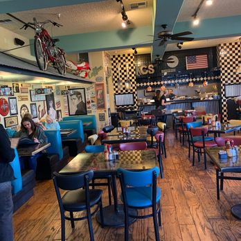 KC’S AMERICAN KITCHEN - Updated November 2024 - 677 Photos & 900 ...