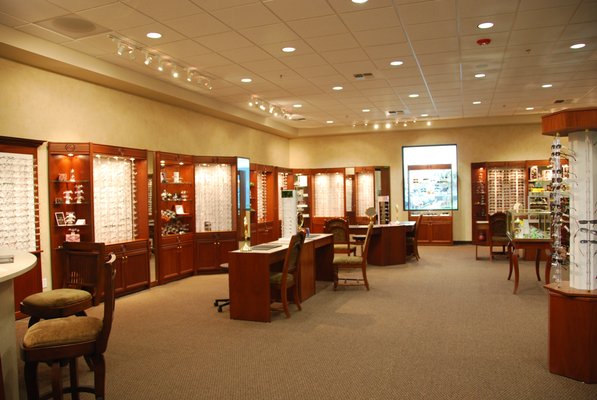 PREMIER EYECARE OPTOMETRIC CENTER - Updated December 2025 - 37 Photos ...