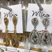 HARWIN CENTRAL MART - 55 Photos & 18 Reviews - Accessories - 9700 ...