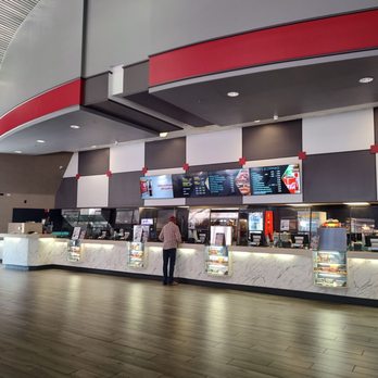 CMX CINEMAS MIAMI LAKES 13 - Updated July 2025 - 104 Photos & 156 Reviews - 6711 Main St, Miami ...