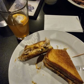 ELLIOTT’S ON CONGRESS - 258 Photos & 274 Reviews - 135 E Congress St ...