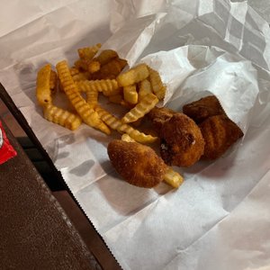 H & W DRIVE IN - 174 Photos & 419 Reviews - 121 W 16th St, Merced, CA ...