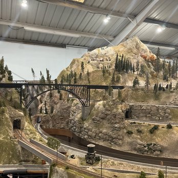 GOLDEN STATE MODEL RAILROAD MUSEUM - Updated November 2025 - 114 Photos ...