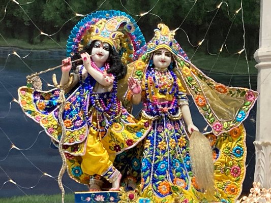 ISKCON TEMPLE - MIAMI - Updated October 2025 - 39 Photos - 3220 ...