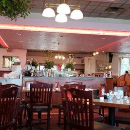 FAMILY TABLE RESTAURANT - Updated May 2026 - 106 Photos & 75 Reviews ...