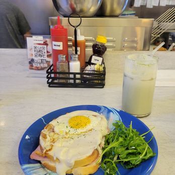 CAFE WEEKEND - Updated August 2024 - 477 Photos & 245 Reviews - 120 ...