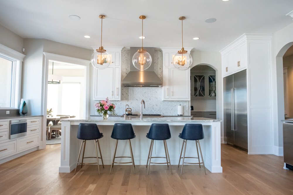 SRS DESIGN - Updated March 2025 - 21 Photos - 4319 NW Gateway Ave ...