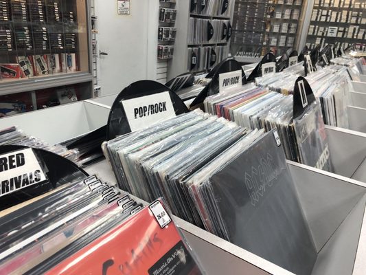 THE EXCHANGE - Updated October 2025 - 14 Reviews - 4053 William Penn ...