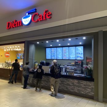 DIEM 99 CAFE - Updated December 2025 - 95 Photos & 32 Reviews - 197 ...