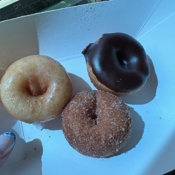 THE MINI DONUT COMPANY - Updated September 2024 - 362 Photos & 195 ...