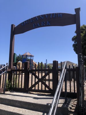 OCEAN VIEW PARK - 12 Photos - 627 Alsace Lorraine Ave, Half Moon Bay ...