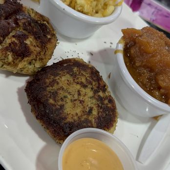 BOSS QUEENS SOUL CAFE - 275 Photos & 211 Reviews - 5802 East Virginia ...