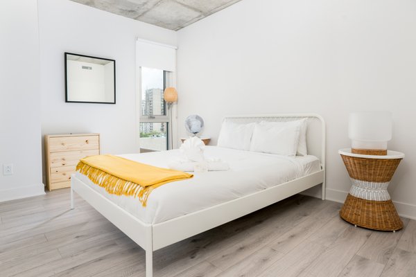 MONDEV - Updated December 2025 - 20 Photos - 7260 Rue Saint-Urbain ...