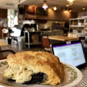 BREADMEN’S - Updated December 2025 - 85 Photos & 176 Reviews - 261 S ...