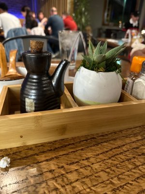 ZUNDO - Updated January 2025 - 199 Photos & 93 Reviews - 127 W Tiverton ...