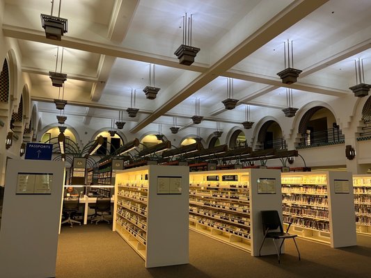 BEVERLY HILLS PUBLIC LIBRARY - Updated December 2025 - 164 Photos & 210 ...