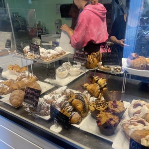 SUCRE FRENCH BAKERY - 47 Photos & 40 Reviews - 308 SE Denver Ave ...