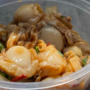 AMANO FISH CAKE FACTORY - Updated May 2024 - 30 Holomua St, Hilo ...