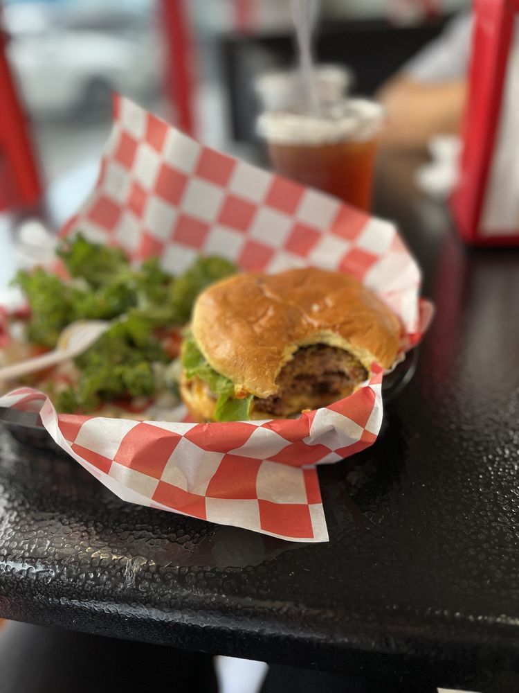 ROMEO’S VEGAN BURGERS - Updated October 2025 - 79 Photos & 42 Reviews ...