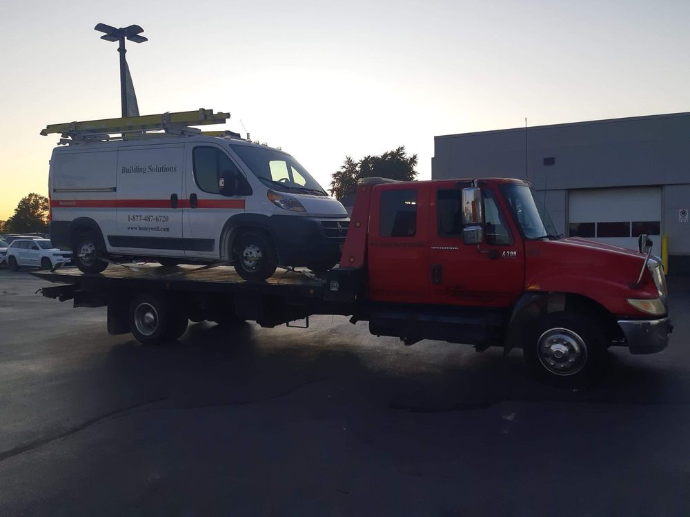 FIRST RESPONSE TOWING - 72 Photos - Windsor, Ontario - Roadside ...