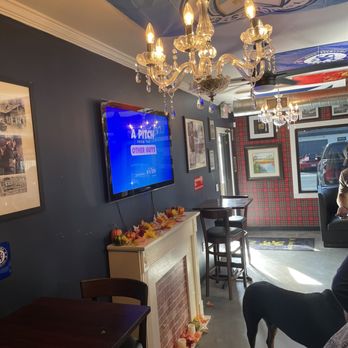 ST ANDREWS PUB - Updated December 2025 - 21 Photos & 11 Reviews - 949 ...