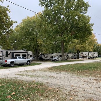 GENESEO CAMPGROUND - Updated December 2025 - 20 Photos & 20 Reviews - 22978 Illinois Highway 82 ...