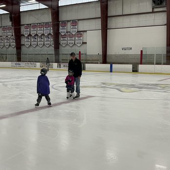 THE EDGE SPORTS CENTER - Updated November 2025 - 31 Photos & 16 Reviews ...