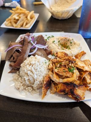 CAFE PETRA GREEK AND LEBANESE - Updated July 2025 - 51 Photos & 55 ...