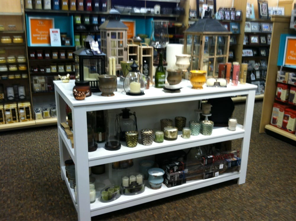 AMY’S HALLMARK SHOP - Updated December 2025 - 269 Deane Dr, Rockford ...