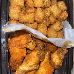 WINGSTOP - Updated June 2025 - 60 Photos & 64 Reviews - 173 Border St ...