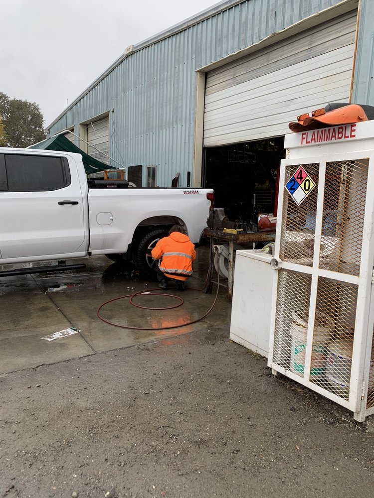 BILL’S TIRE SERVICE - Updated November 2024 - 10 Photos & 29 Reviews ...