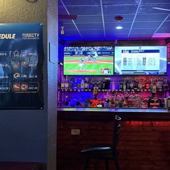 TAPS & CORKS - Updated December 2025 - 86 Photos & 15 Reviews - 125 W ...