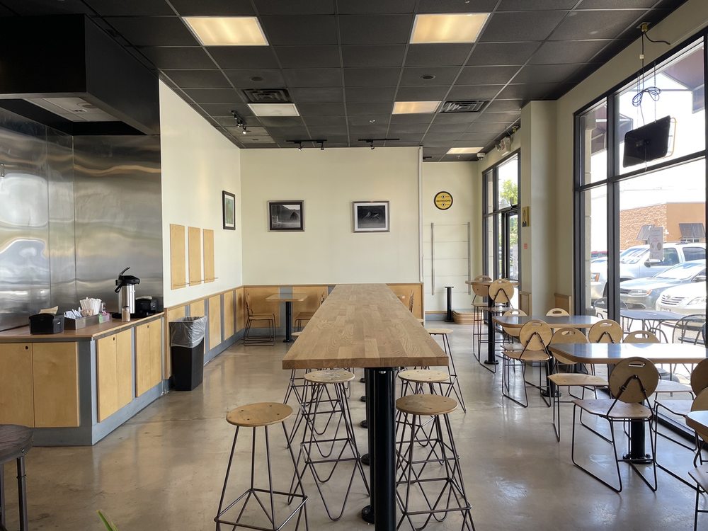 RUSSELL’S BAKERY - 49 Photos & 20 Reviews - 2525 W Anderson Ln, Austin ...