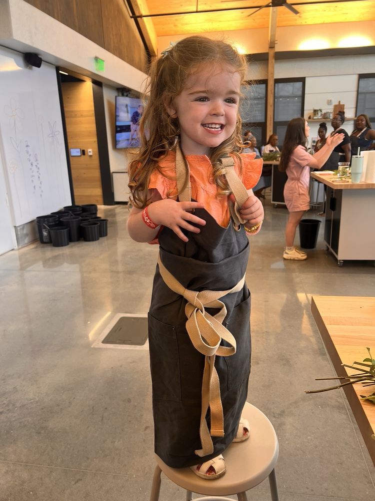 4 ROOTS - Updated November 2025 - 1918 W Princeton St, Orlando, Florida ...