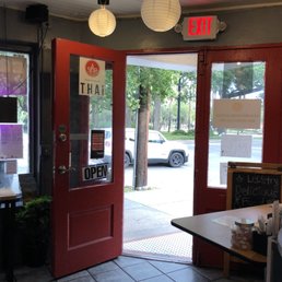 PJ’S THAI - Updated May 2025 - 371 Photos & 326 Reviews - 147 Abercorn ...