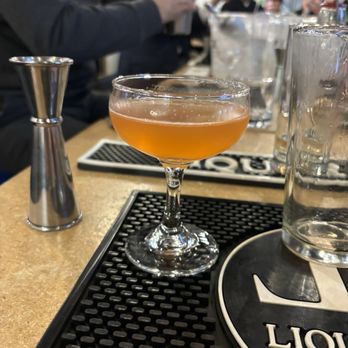 LIQUOR LAB - Updated October 2025 - 124 Photos & 33 Reviews - 144 2nd ...