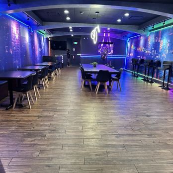 2 AM PROJECT - Updated December 2025 - 26 Photos - 416 York Rd, Towson ...