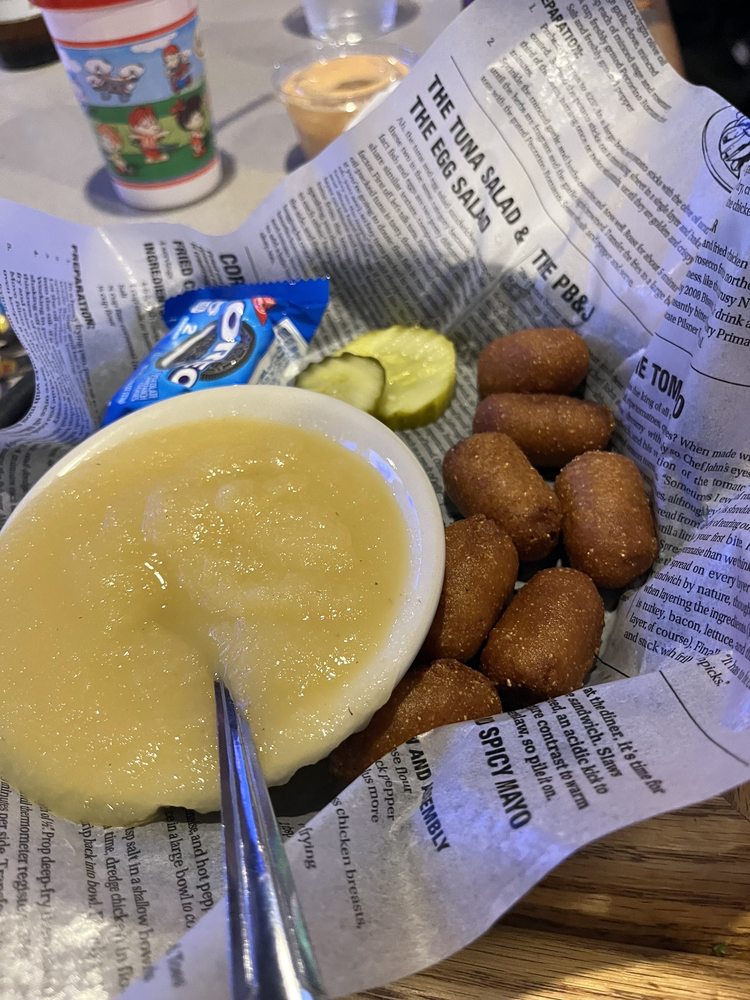 BRIDGES’ SCOREBOARD RESTAURANT & SPORTS BAR - Updated January 2025 - 83 ...