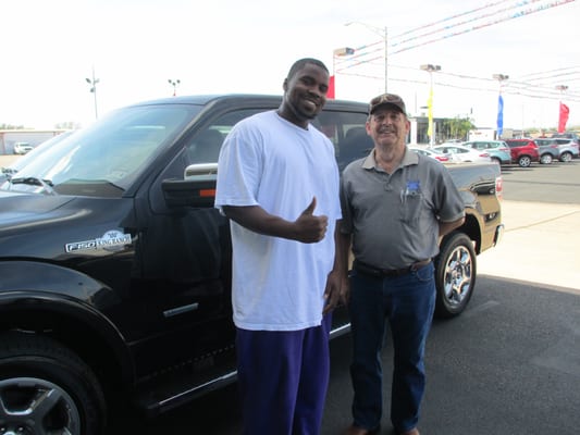 COOK FORD - Updated December 2025 - 52 Photos & 71 Reviews - 2600 ...