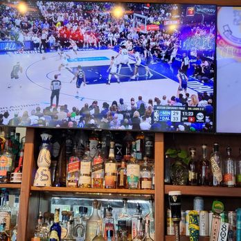 ZEBRA CLUB - Updated February 2025 - 216 Photos & 347 Reviews - 1900 P ...