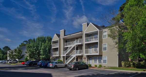 ASHBROOK APARTMENTS - Updated August 2025 - 39 Photos & 11 Reviews ...
