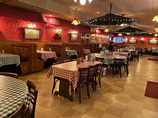 FRANTONE’S PIZZA & SPAGHETTI VILLA - Updated July 2024 - 307 Photos ...